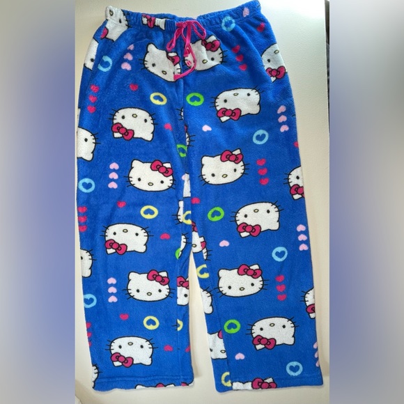 Hello Kitty | Intimates & Sleepwear | Womans Rare Vintage Hello Kitty ...